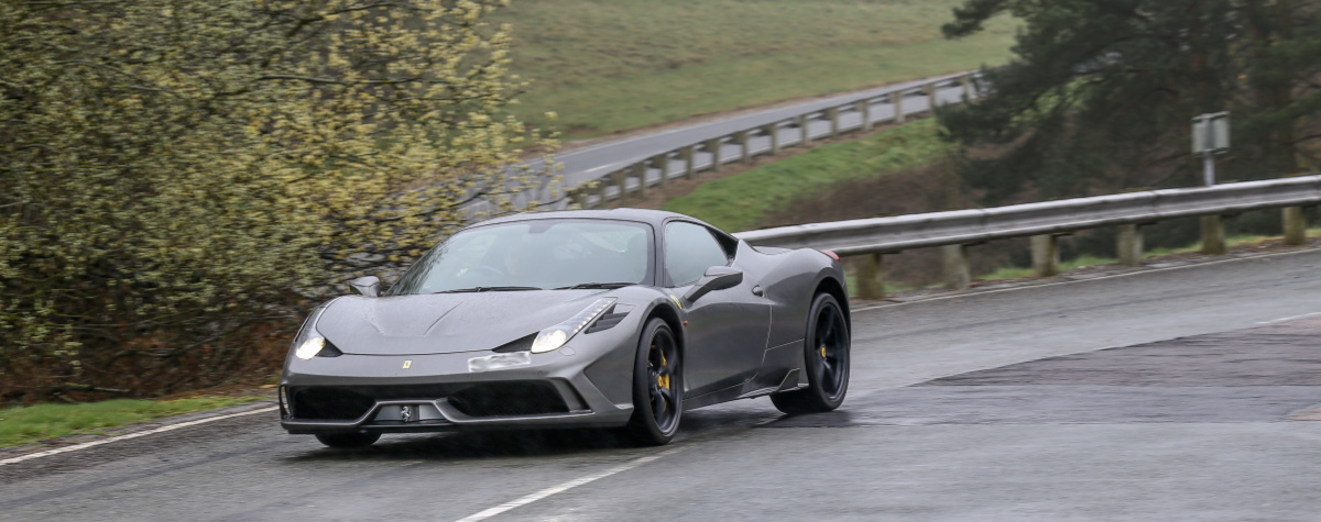 The Ultimate Driving Gift Experience with the Dynamic Driving Experts